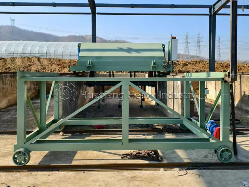 Hydraulic Compost Turning Machine – fertilizer-machine-solution